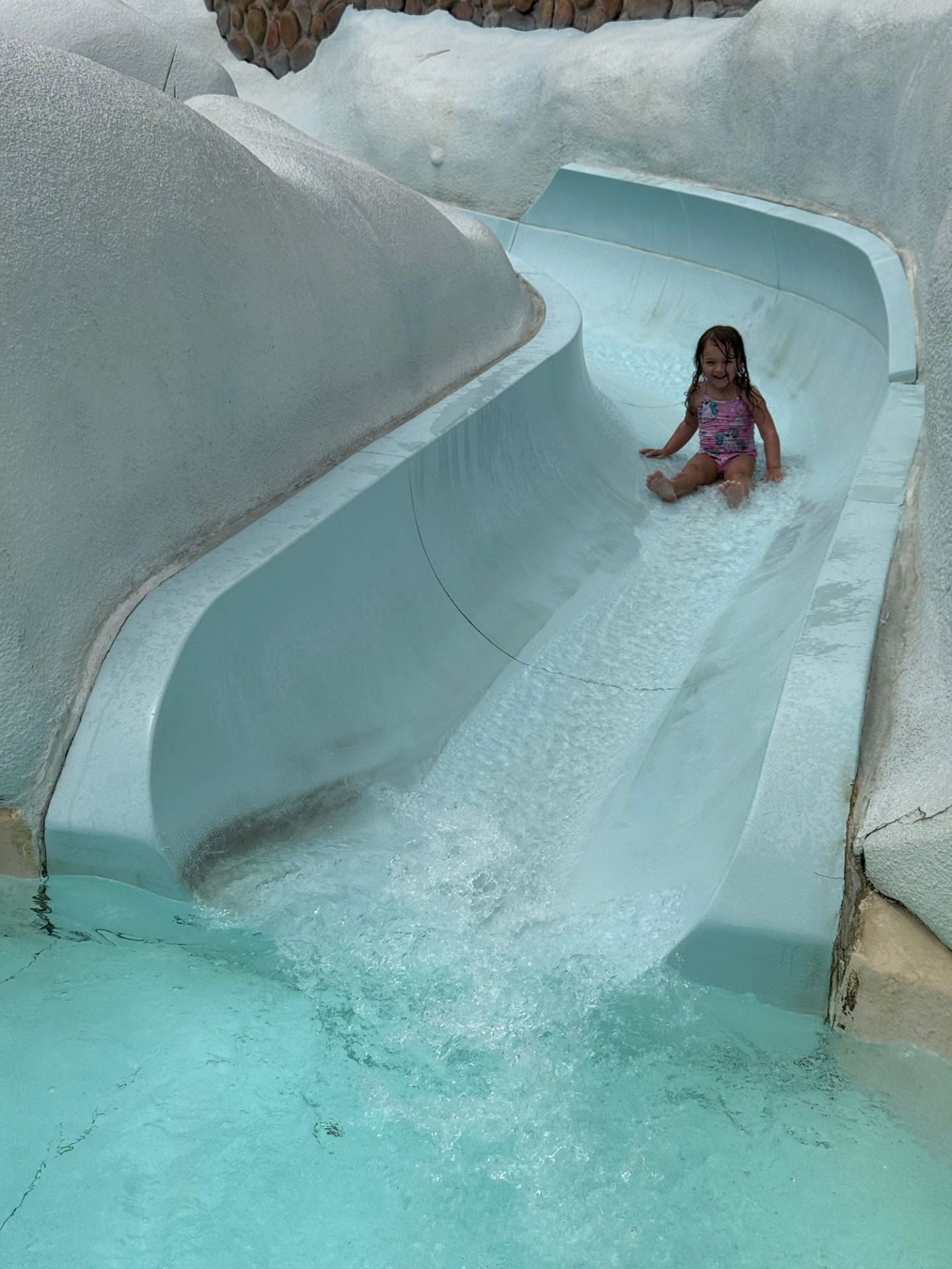 15 Disney Mom-Approved Ways to Keep Kids Cool at Disney World ...